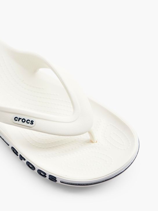 Crocs BAYABAND FLIP Chinelo separador de dedos Branco | DEICHMANN